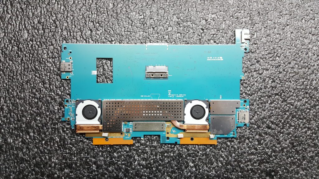 Microsoft Surface Pro 2 X877434 motherboard for sale | Lab-One
